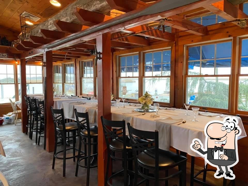 Bait Box Restaurant, Greenwich - Restaurant menu, prices and reviews