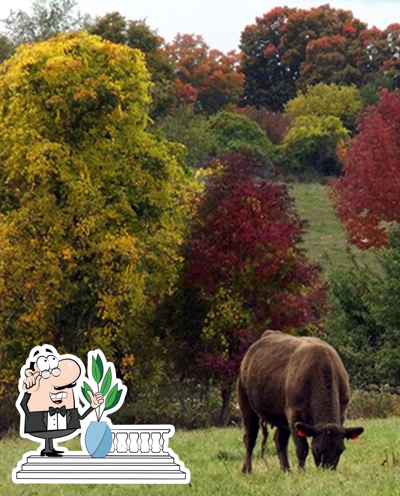 Smith Maple Crest Farm in Shrewsbury