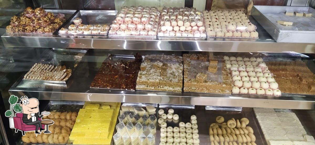 Shree Hanuman Misthan Bhandar, Daltonganj - Restaurant reviews