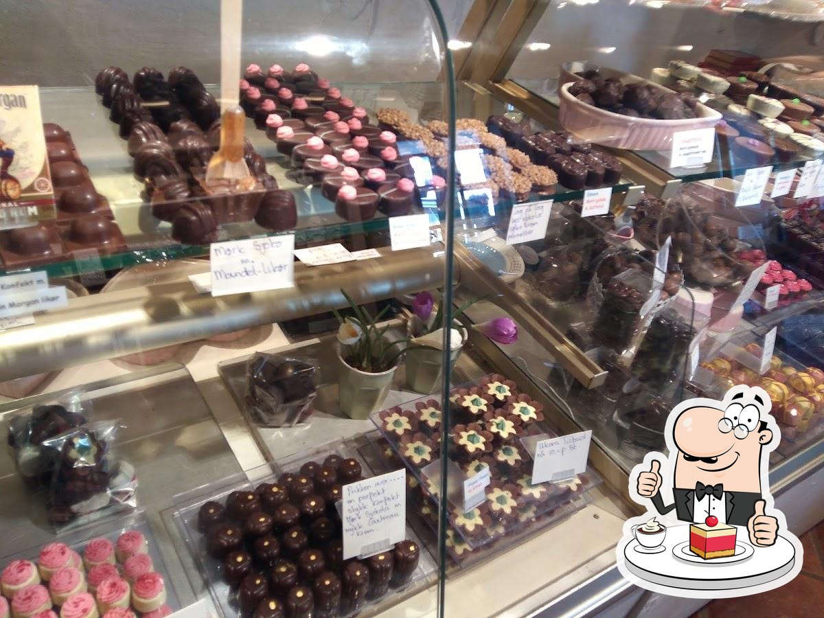 Ohlala Sjokola & Lindstad Landhandleri cafe, Ringebu - Restaurant reviews