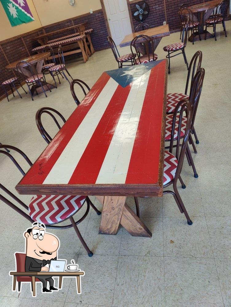 Puerto Rican Bakery & Café in Colonial Heights - Restaurant menu and ...