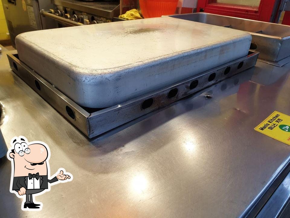 Manis Kitchen, Seoul, Itaewon - Restaurant menu, prices and reviews