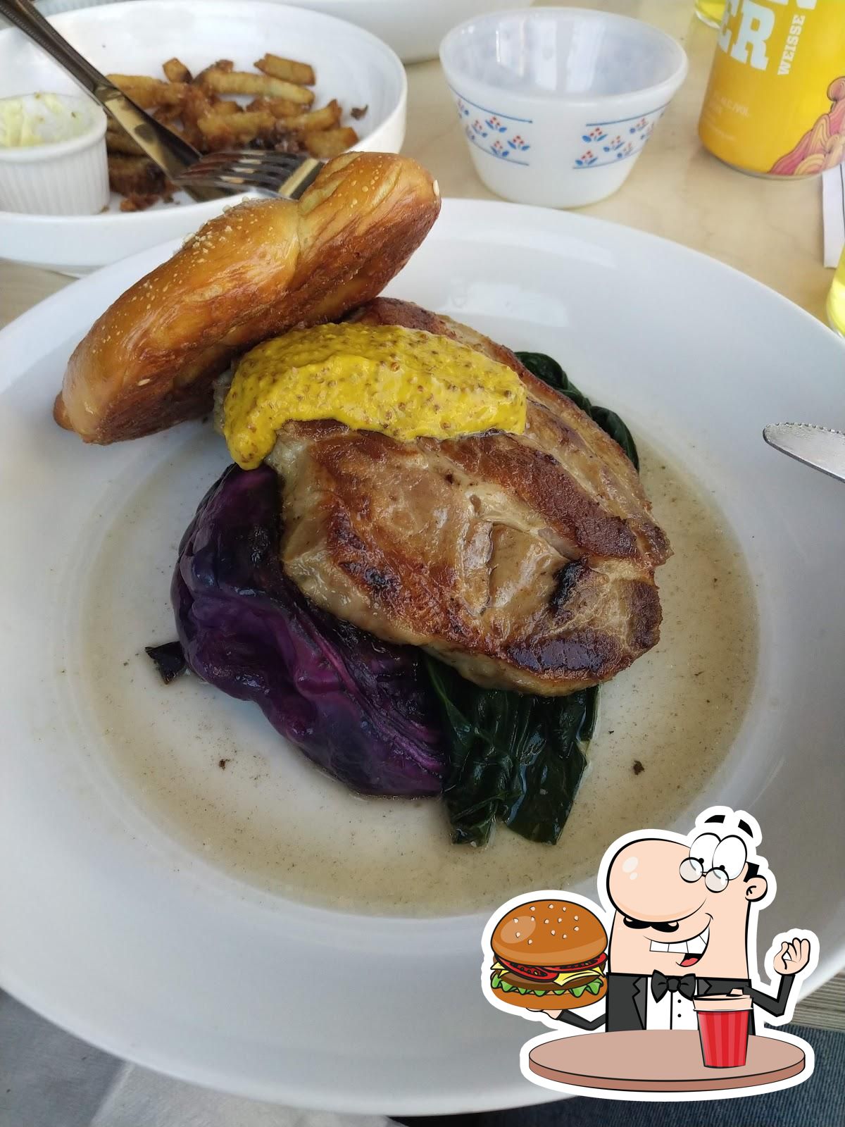 Corner Peach in Ottawa - Restaurant menu and reviews