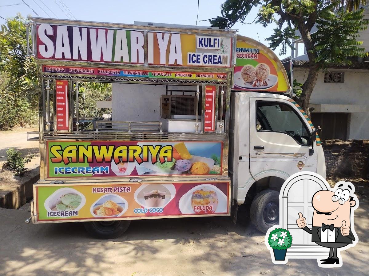 Amul Ice Cream Parlor (Laxmi Ice Cream Parlor), Gajwel - Restaurant reviews