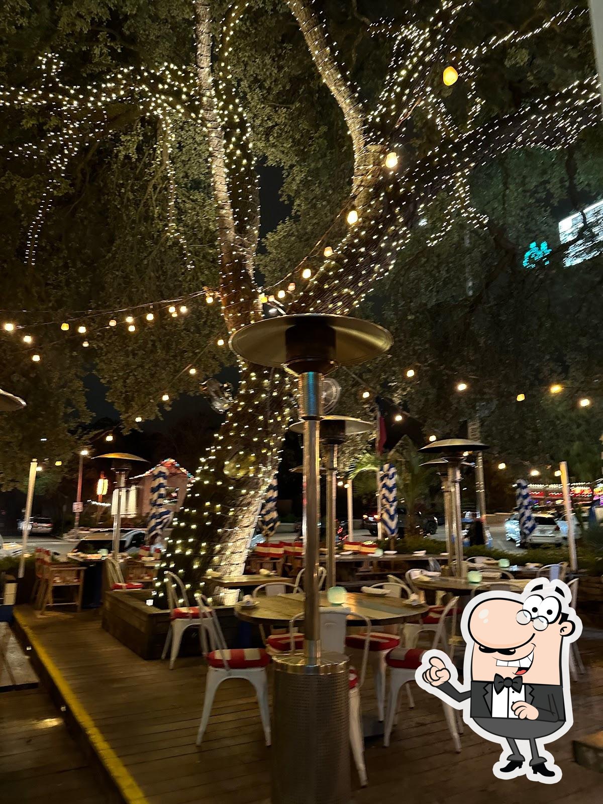Perla's, Austin - Restaurant menu, prices and reviews