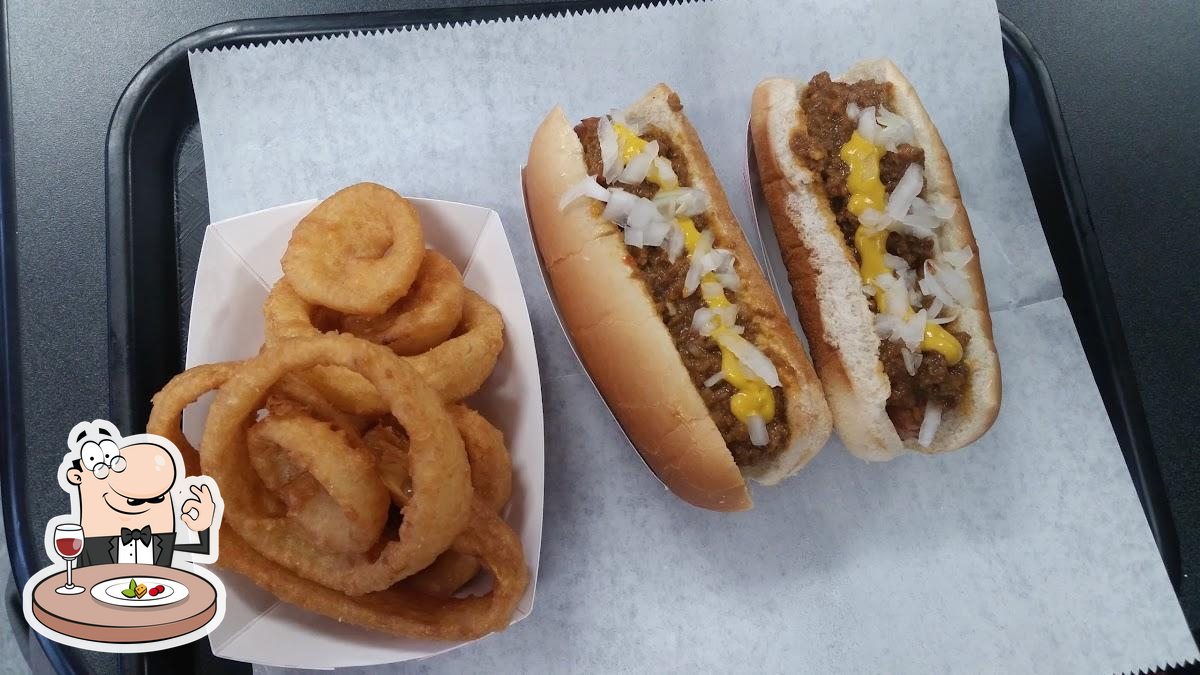 Andrews Atomic Dogs in Spartanburg - Restaurant menu and reviews