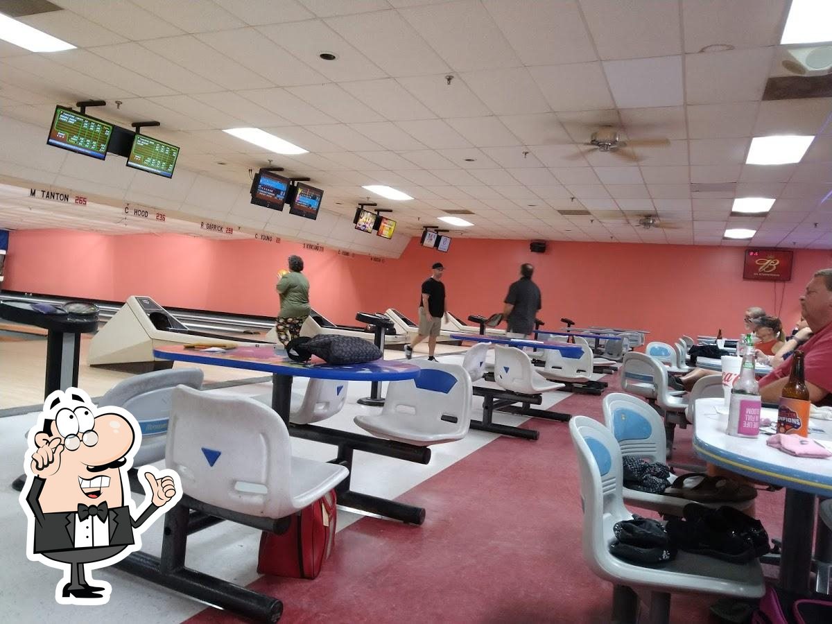 Swamp Fox Lanes in Moncks Corner - Restaurant reviews