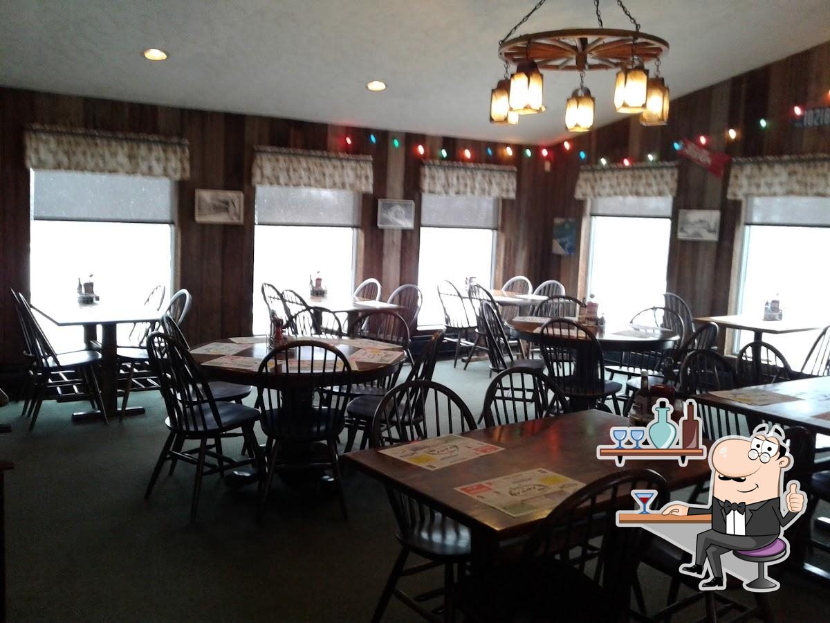 Brady's Restaurant, Acme - Restaurant menu, prices and reviews