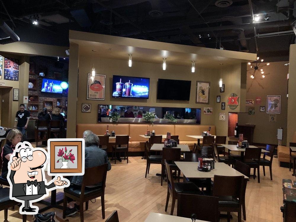 Stampede Sports Bar, Scottsdale - Restaurant menu, prices and reviews
