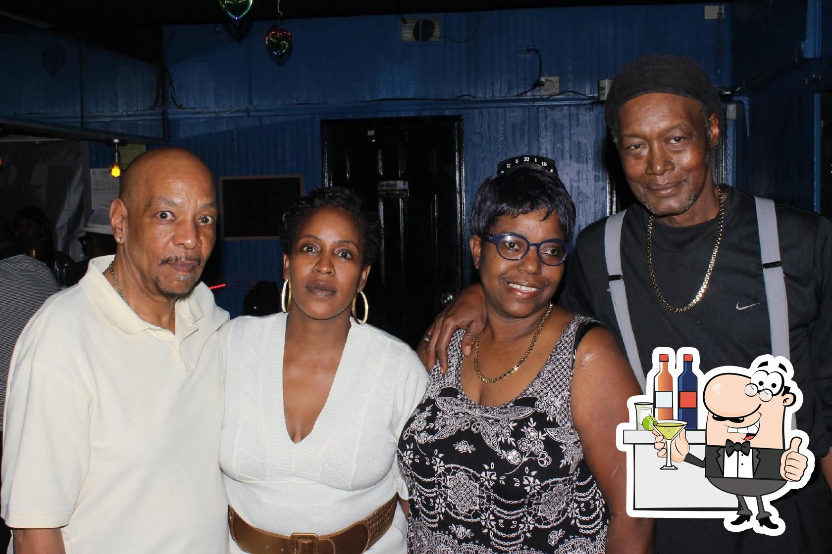 Club Memphis, 2790 Park Ave in Memphis - Restaurant reviews