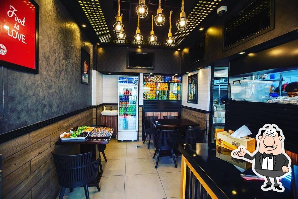 Shawarma Cafe, Abu Dhabi, F9QM+JF8 - Al Falah St - Restaurant reviews
