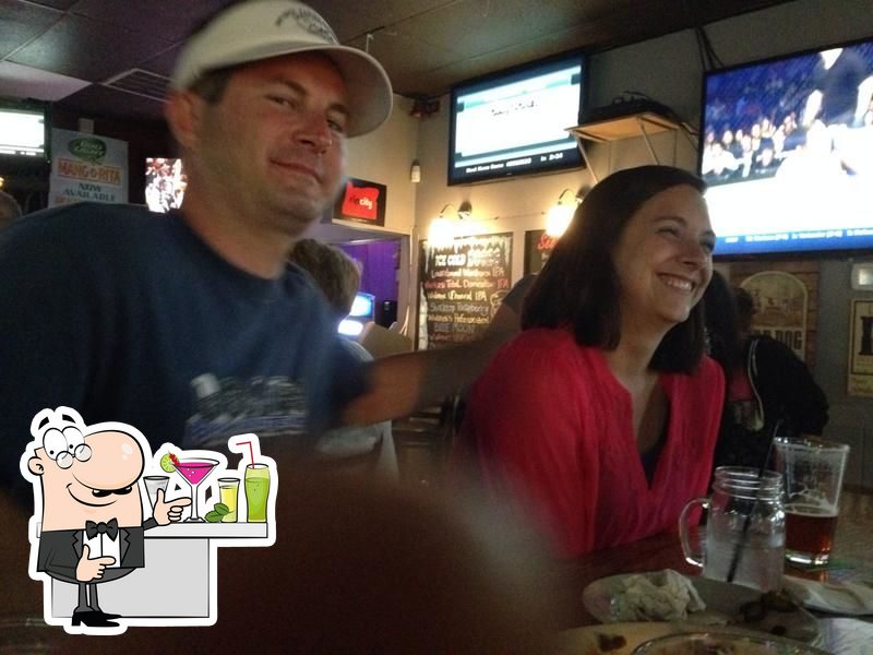 Boss Hawgs Bar 'N' Grill in Portland - Restaurant menu and reviews