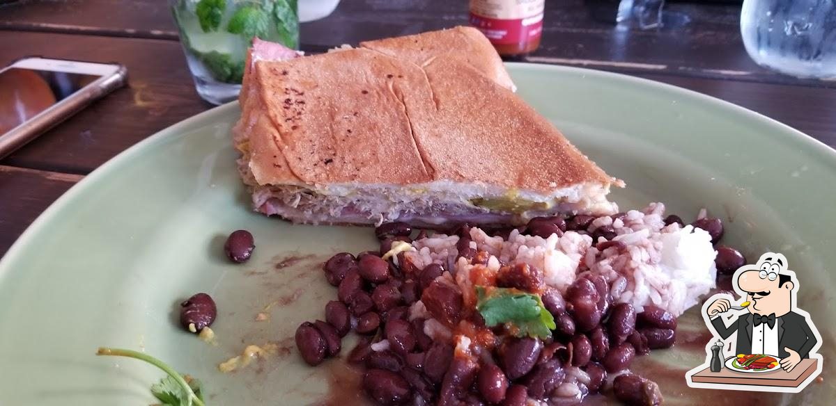 Ceviche Bar in Des Moines - Restaurant menu and reviews