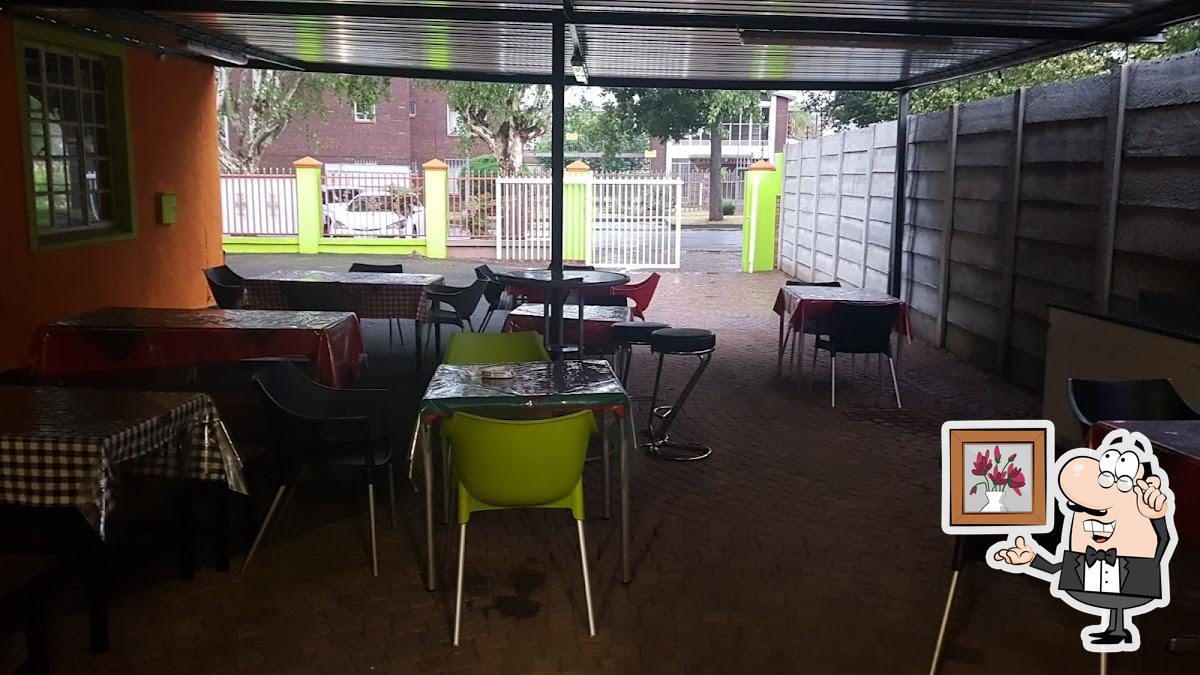 Moonnas House Of Curries restaurant, Benoni - Restaurant reviews
