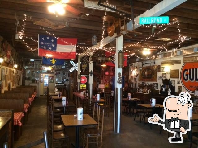 Mobley's Depot in Redfield - Restaurant menu and reviews