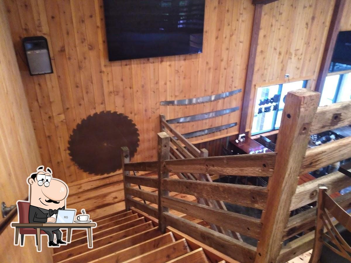 The Carlisle, Onalaska - Restaurant menu, prices and reviews