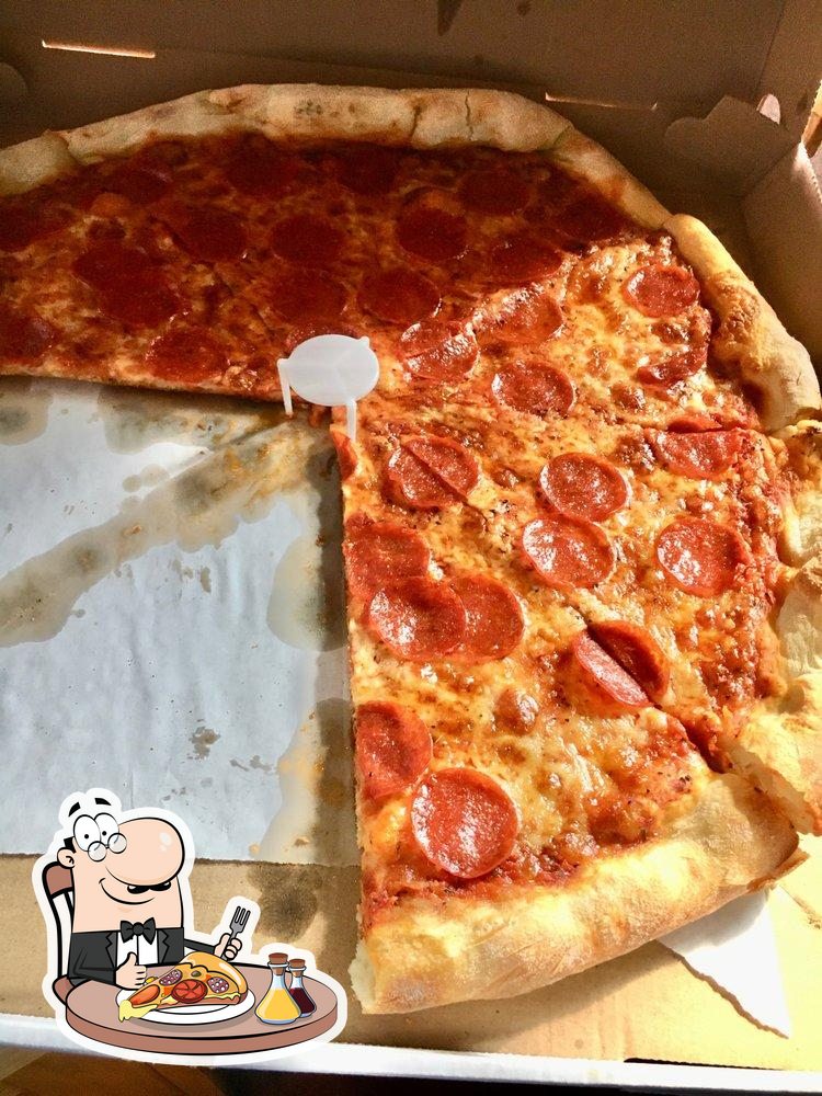 Morris Park Pizzeria, 656 Morris Park Ave in New York City - Restaurant ...
