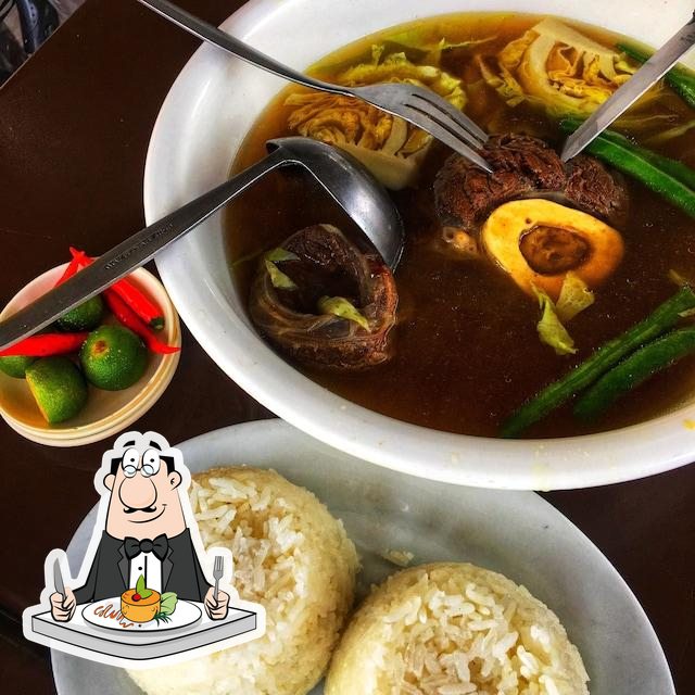 Jaytee's Filipino Cuisine restaurant, Tagaytay, 4X22+WV6 - Restaurant ...