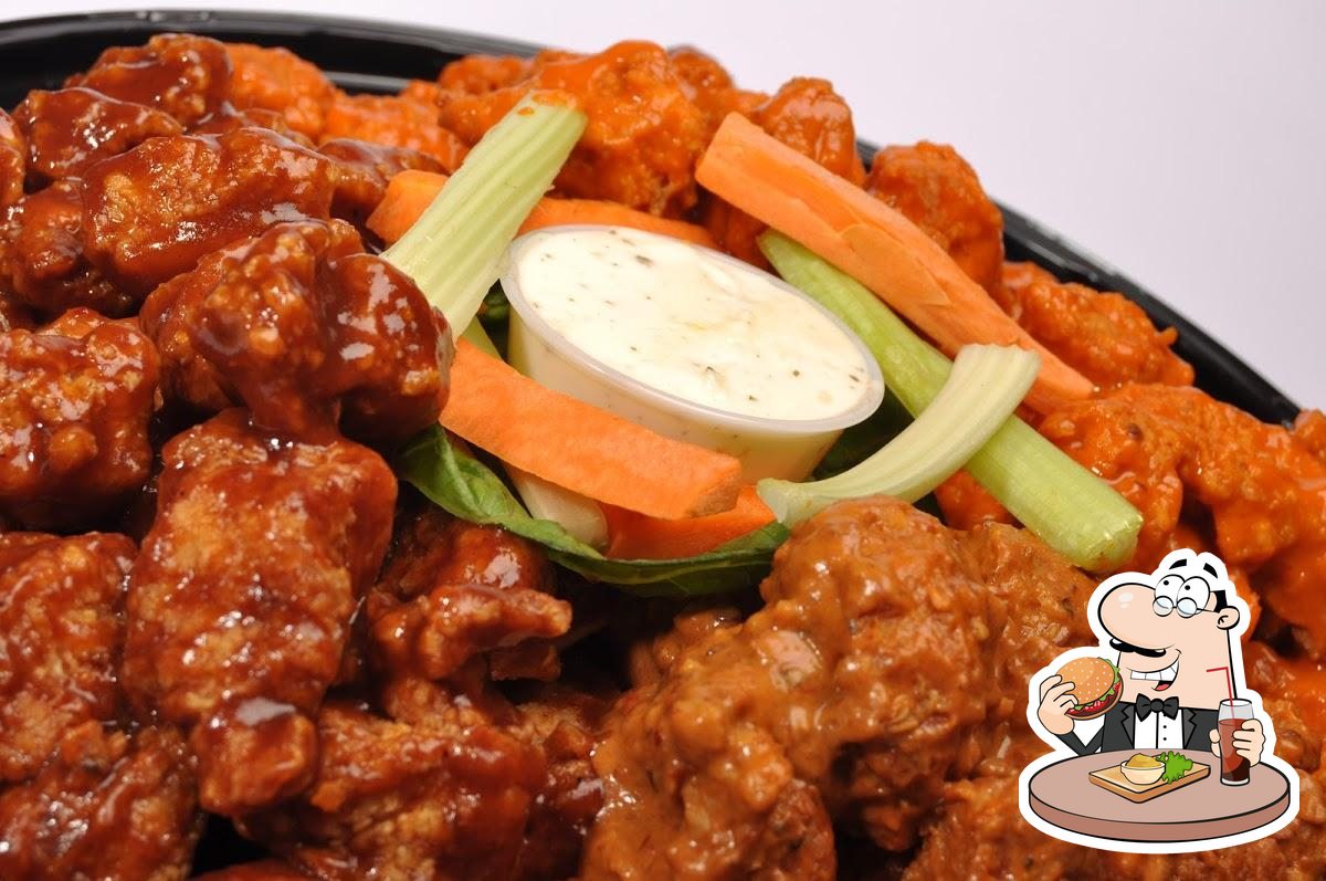 Fast Bull Boneless Campanario restaurant, Chihuahua, Av. Mirador 4915 ...