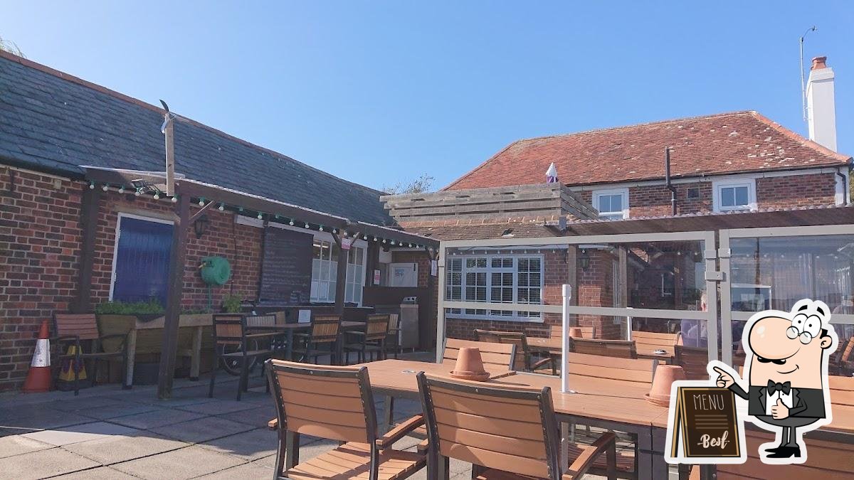 Lifeboat Inn in Selsey - Restaurant menu and reviews