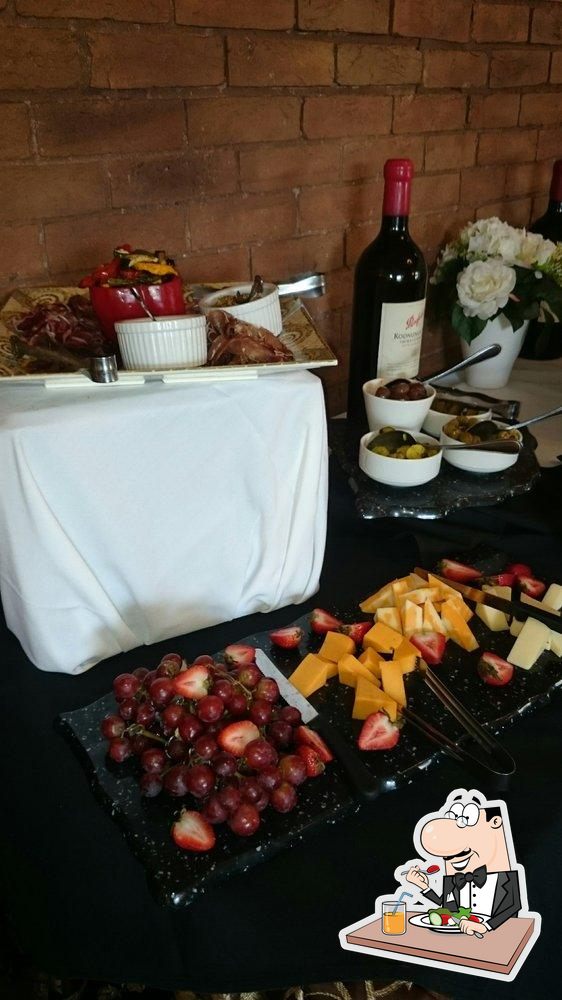 Elm Hurst Inn & Spa in Ingersoll - Restaurant menu and reviews