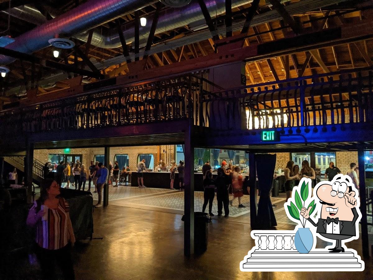 The Van Buren in Phoenix - Restaurant reviews