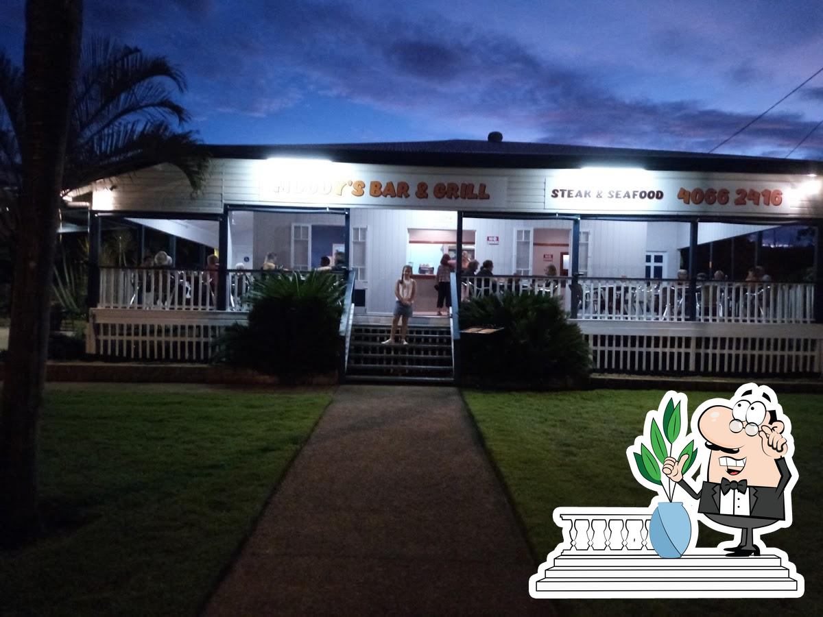 Muddy's Restaurant Bar & Grill in Cardwell - Restaurant reviews