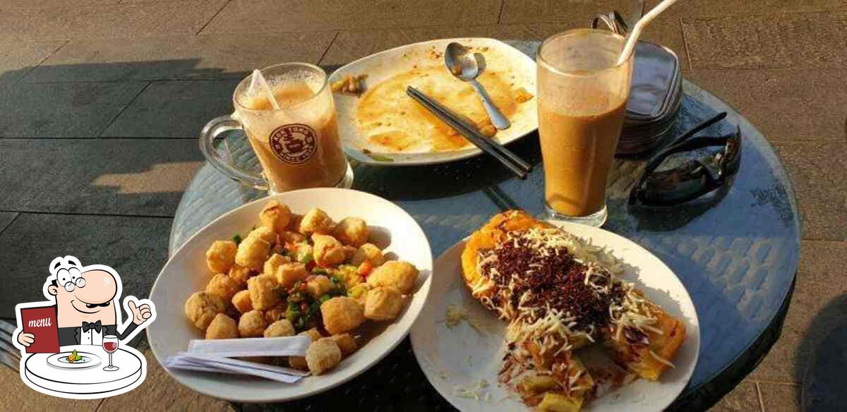 Kok Tong Coffee cafe, Jakarta, Parking lot - Restaurant menu and reviews