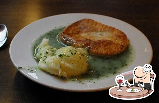 Golden Pie in London - Restaurant menu and reviews