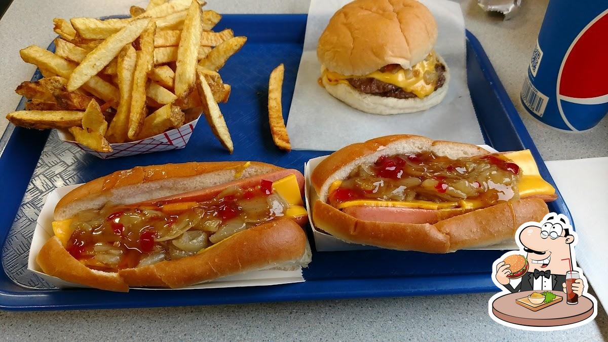 Harmon's Lunch, Falmouth - Restaurant menu, prices and reviews