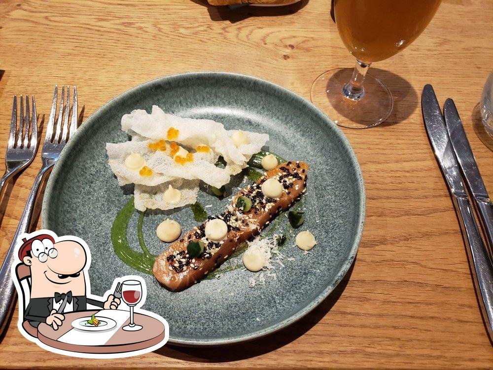 Tom Simmons - Tower Bridge in London - Restaurant menu and reviews