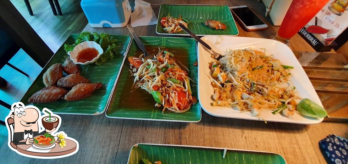 Naga Cafe, Bangkok, 170 6-7 Thanon Suan Phlu - Restaurant reviews