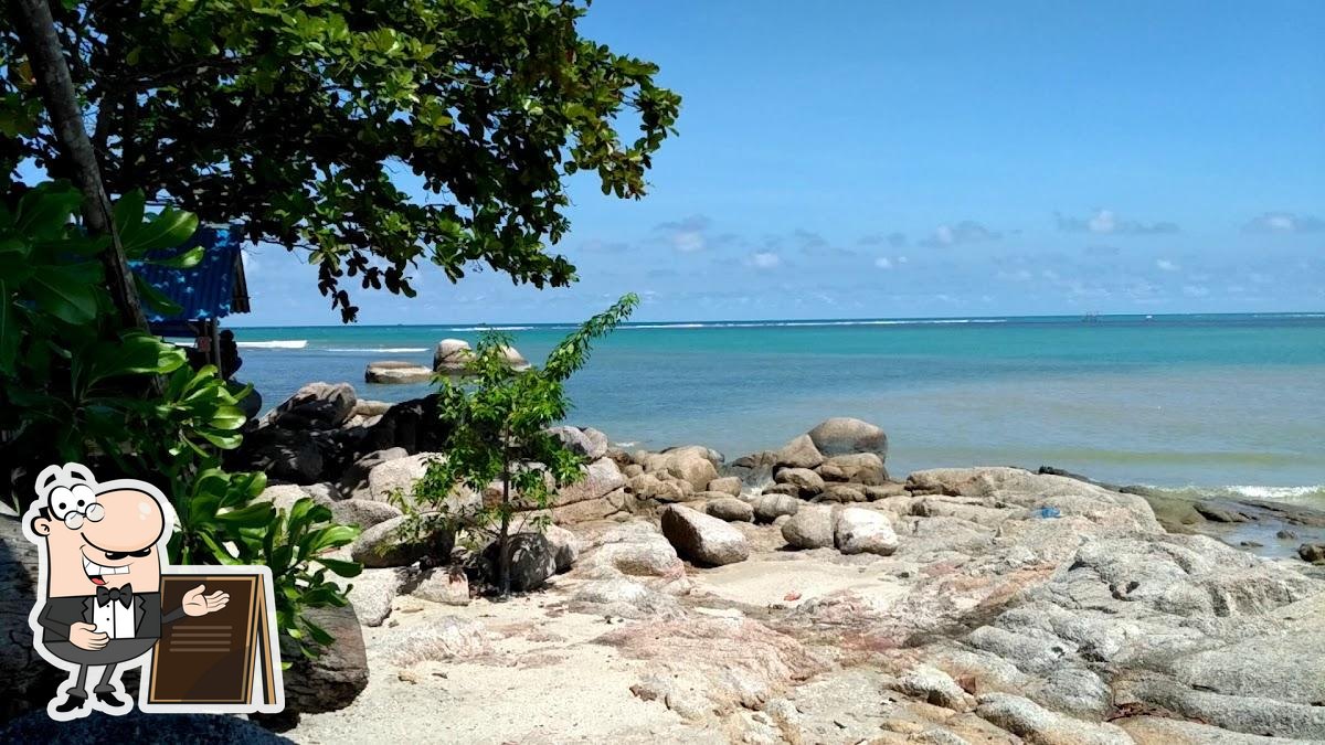 Pantai Trikora 3 cafe, Berakit - Restaurant reviews