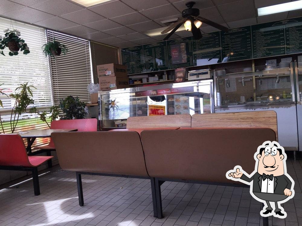 Crown Deli, 519 W Merrick Rd in Valley Stream - Restaurant menu and reviews
