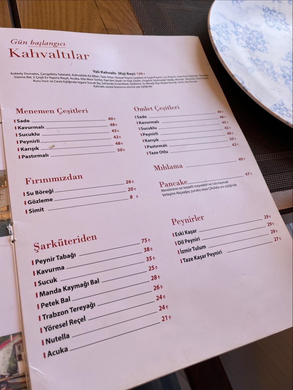 Menu at İnci Bosphorus, Istanbul, Çengelköy Mahallesi