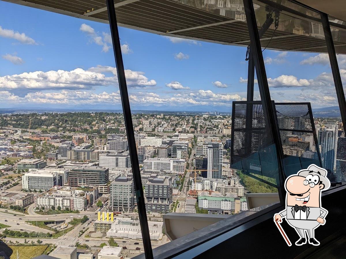 Space Needle in Seattle - Restaurant menu and reviews