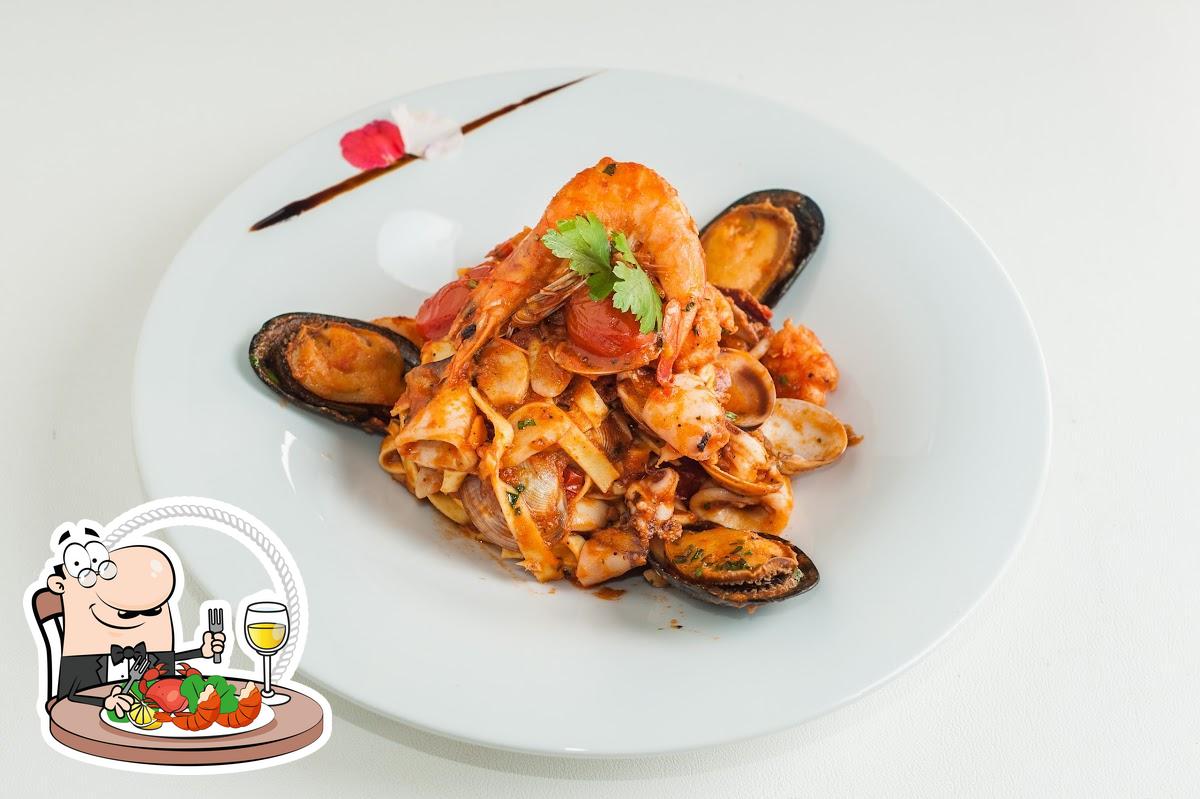 Monkey Beach Club in Playa de las Américas - Restaurant menu and reviews