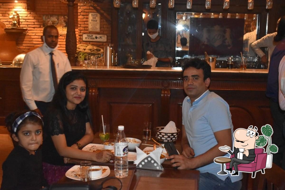 Pascal's The British Pub, Noida - Restaurant reviews