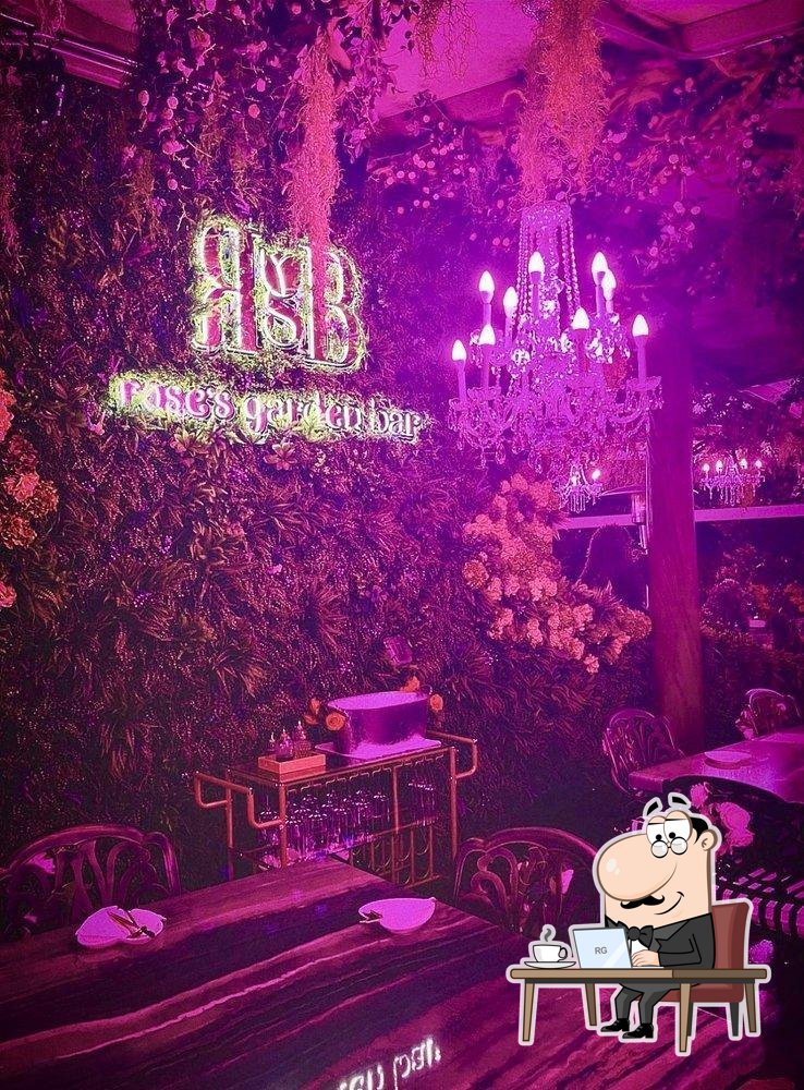 Rose's Garden Bar, Calabasas - Restaurant menu, prices and reviews