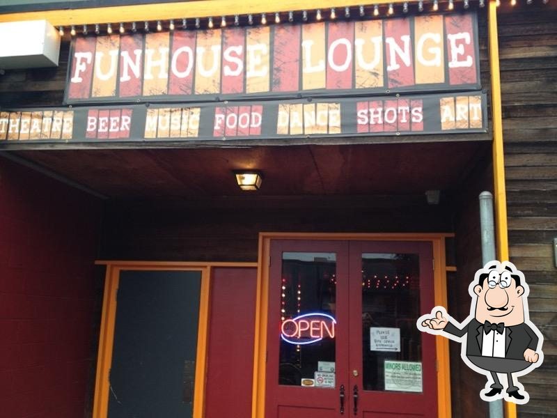 Funhouse Lounge in Portland - Restaurant reviews