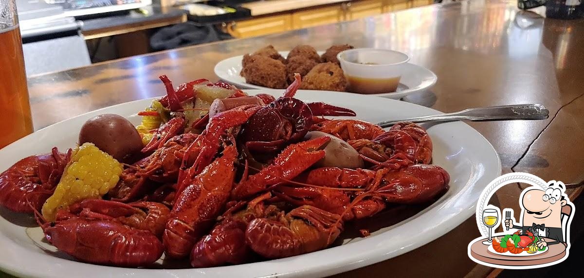 Pla-Mor Bar & Grill in Maple Valley - Restaurant menu and reviews