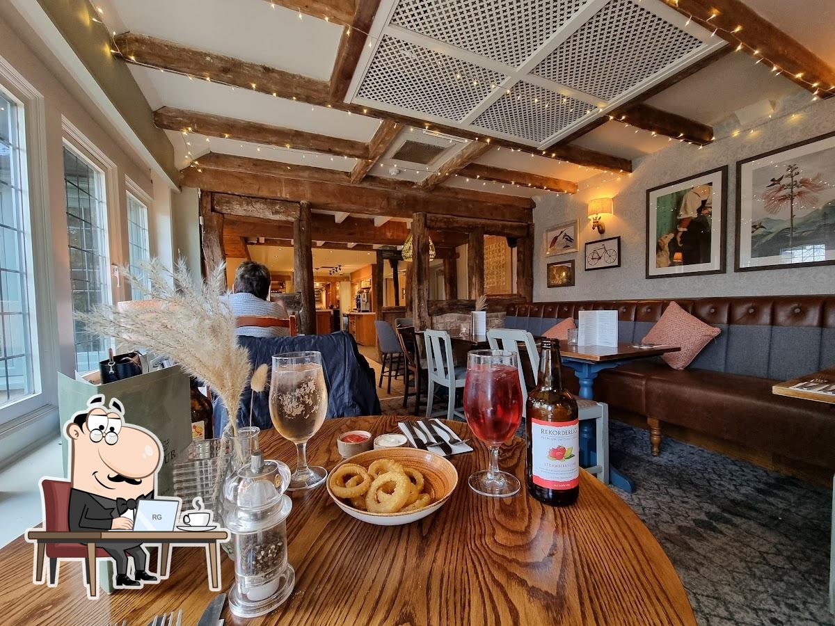 The White House, Leeds - Restaurant menu, prices and reviews