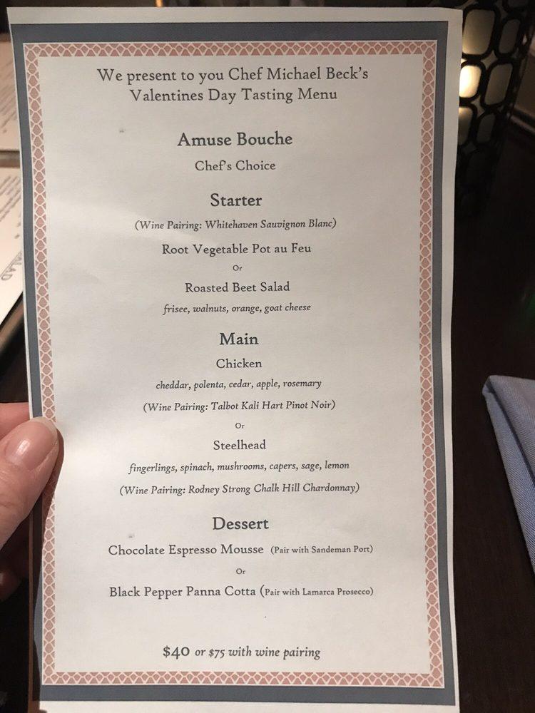 Menu at Ten 01 Social pub & bar, Minneapolis