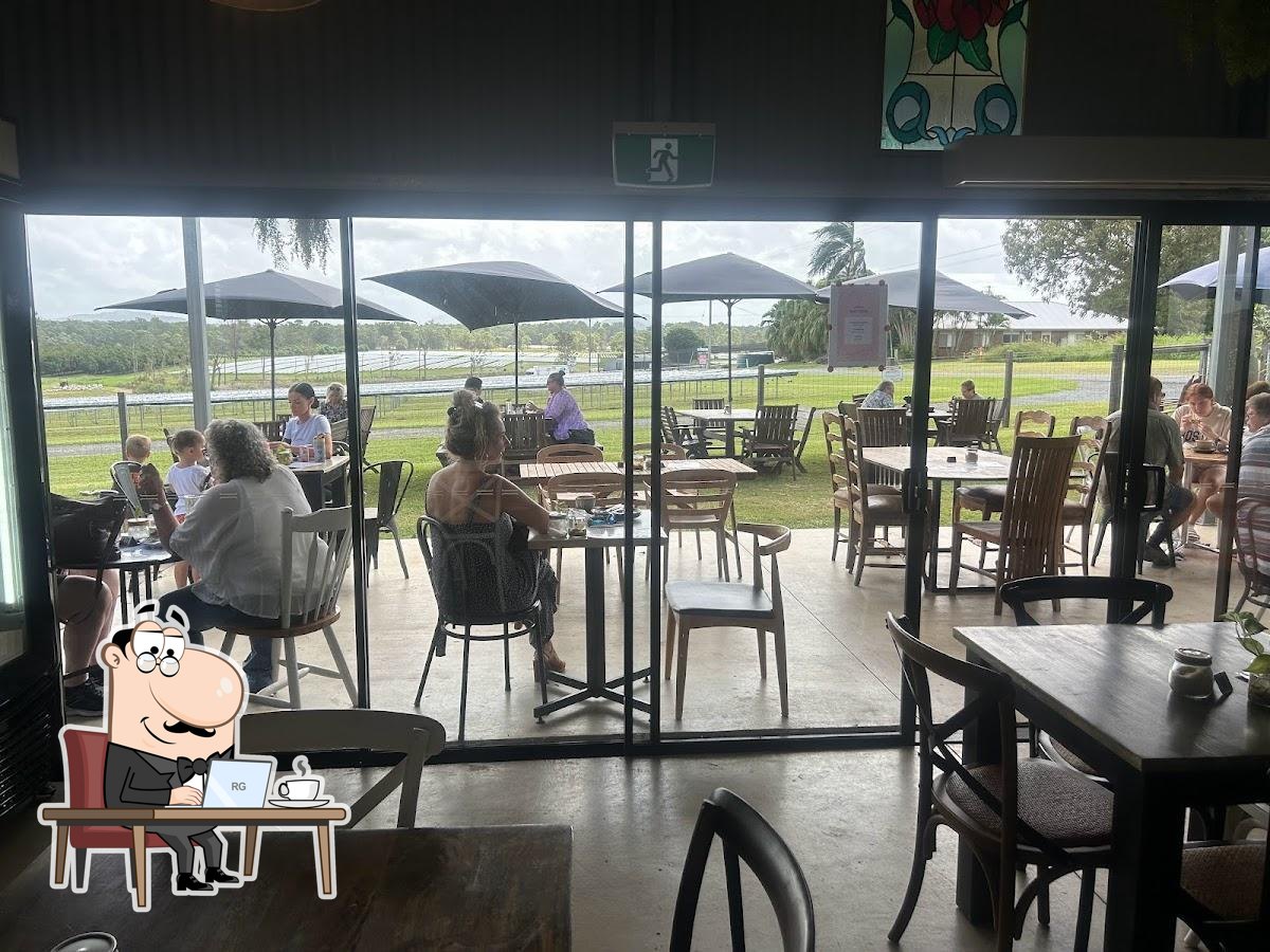 Strawberry View Coffee Shack, Bellmere - Restaurant menu, prices and ...