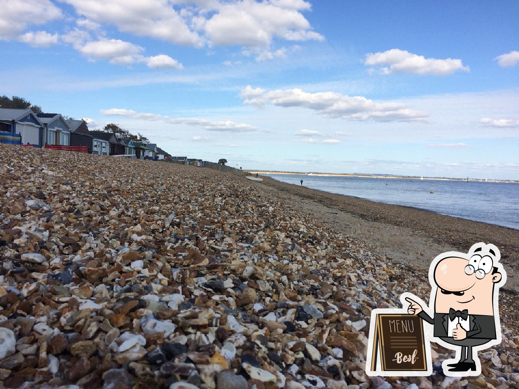 Bluebird Café in Calshot - Restaurant reviews