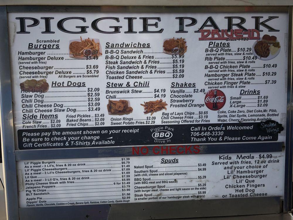 Menu at Piggie Park fast food, Thomaston, US-19