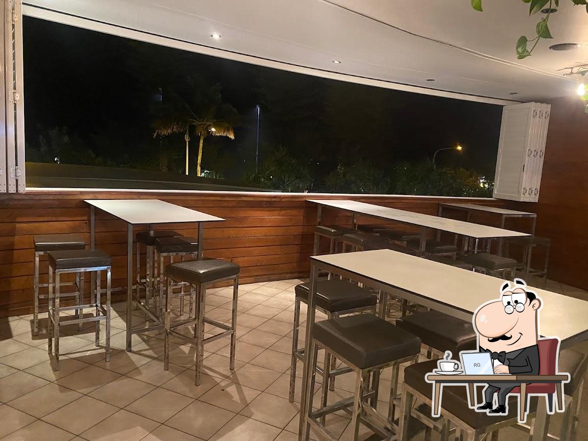 The Beach Bar & Grill, Mooloolaba - Restaurant menu, prices and reviews