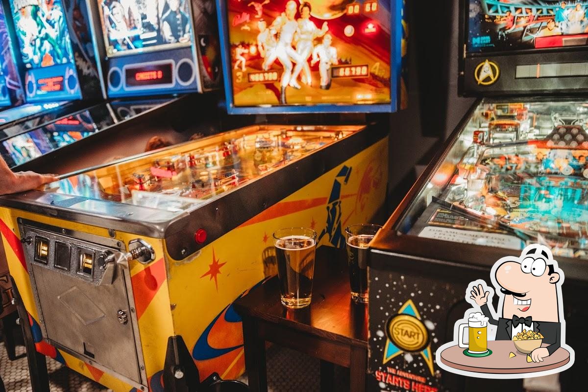 Quarters Arcade Bar - Downtown in Salt Lake City - Restaurant reviews