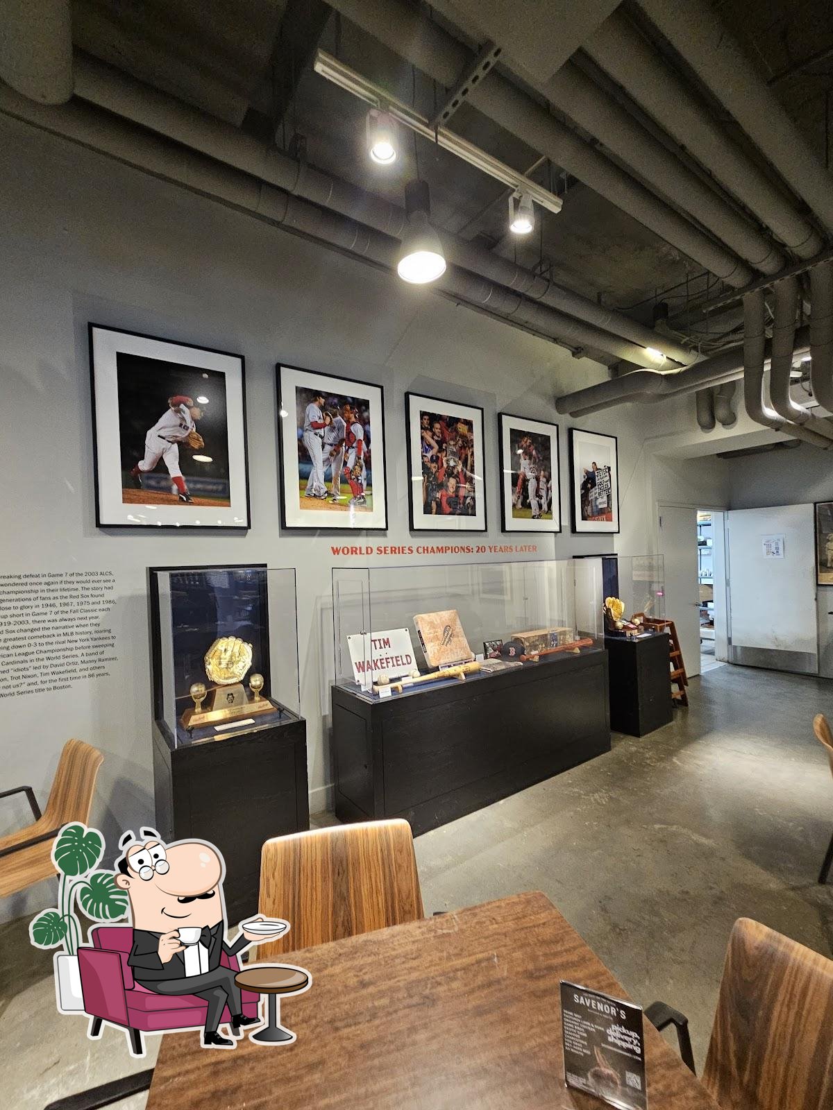 Royal Rooters Club, Boston - Restaurant menu, prices and reviews