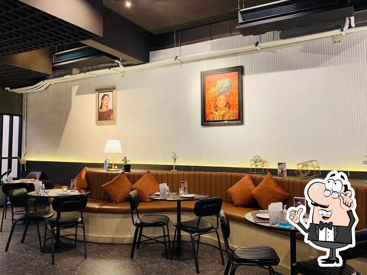 The Mona Bar & Restaurant, Hua Hin - Carta del restaurante y opiniones